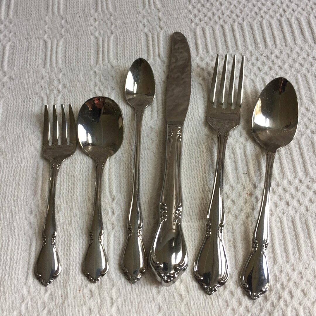 Vintage Oneida Craft Deluxe Stainless Baby's and Child's Flatware Set ...