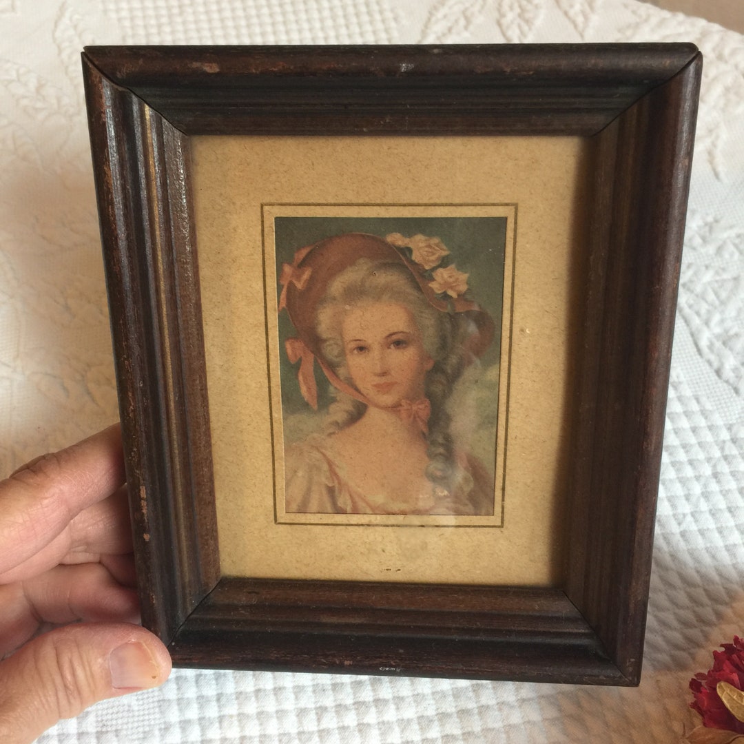 Vintage Wood Frame W/ Southern Belle Picture. Soft Feminine Picture of ...
