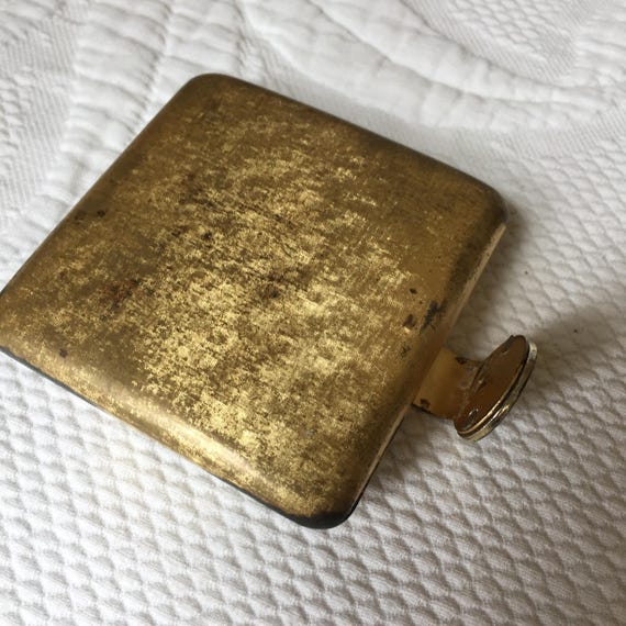 Vintage Avon Compact. Brushed Gold Square Powder Comp… - Gem