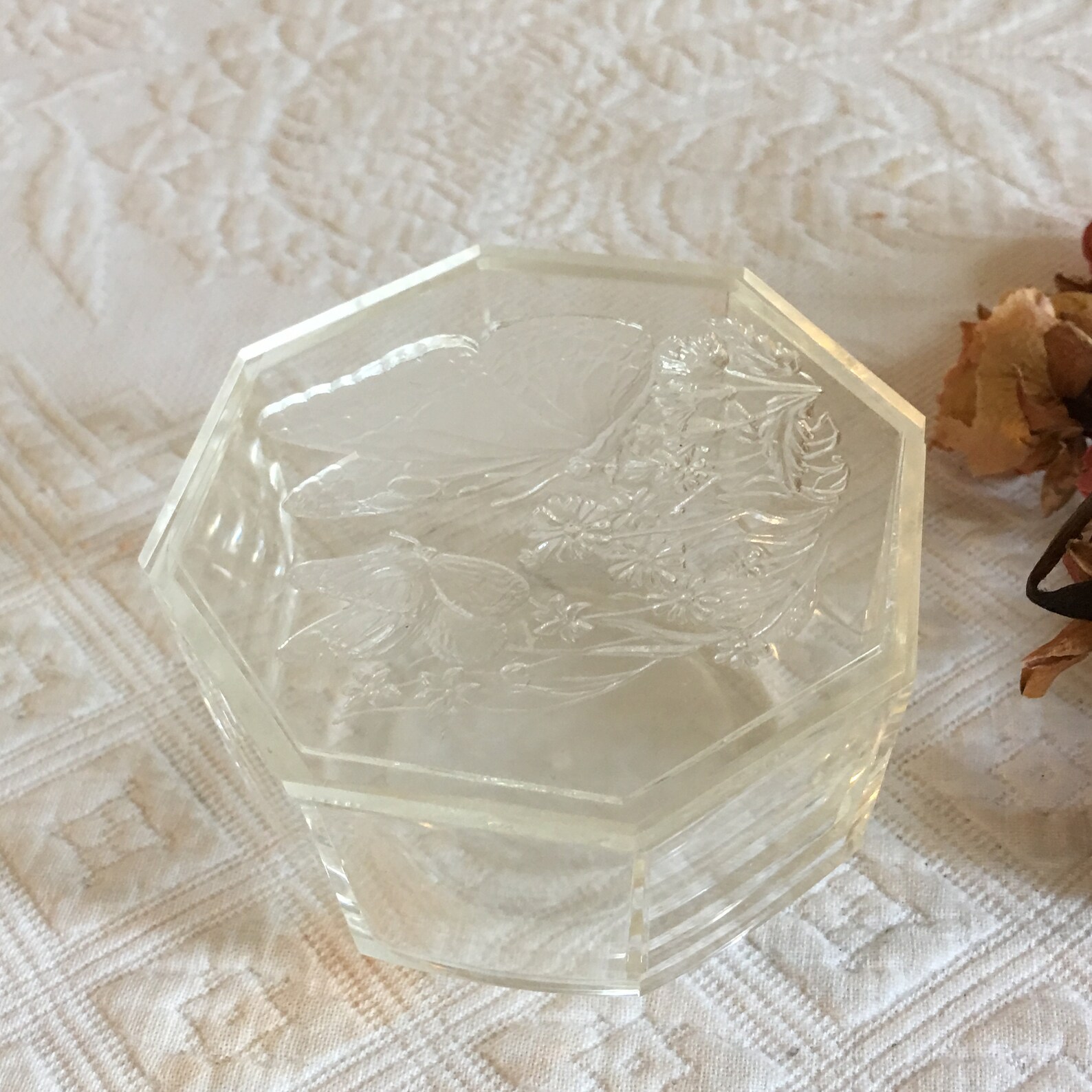 Vintage Clear Lucite Dresser Box. Octagon Shaped Dresser Box | Etsy