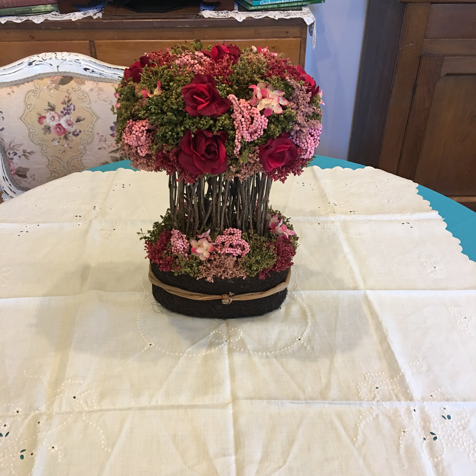 Victorian Scalloped Table Topper Tablecloth With Embroidered Dots and ...