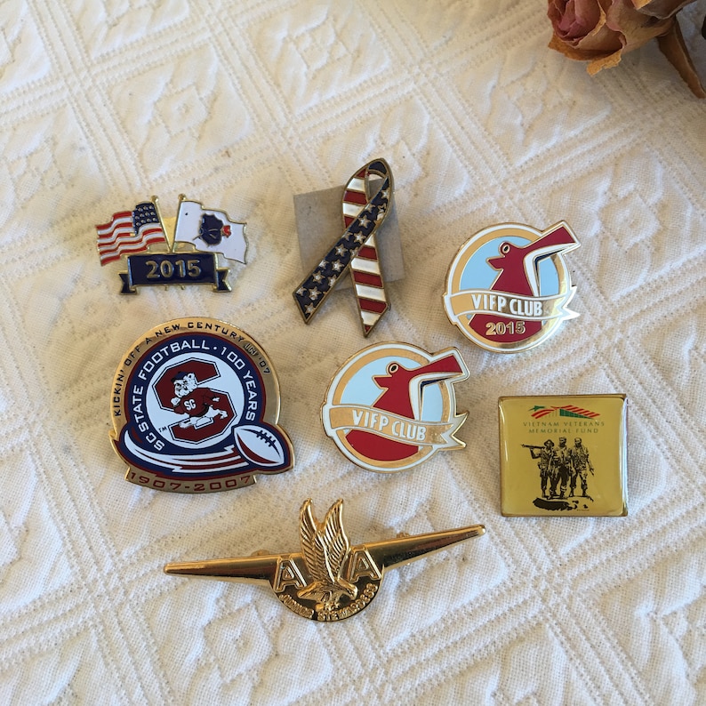Vintage 7 Varied Pins. Collectible Pins. American Airline - Etsy