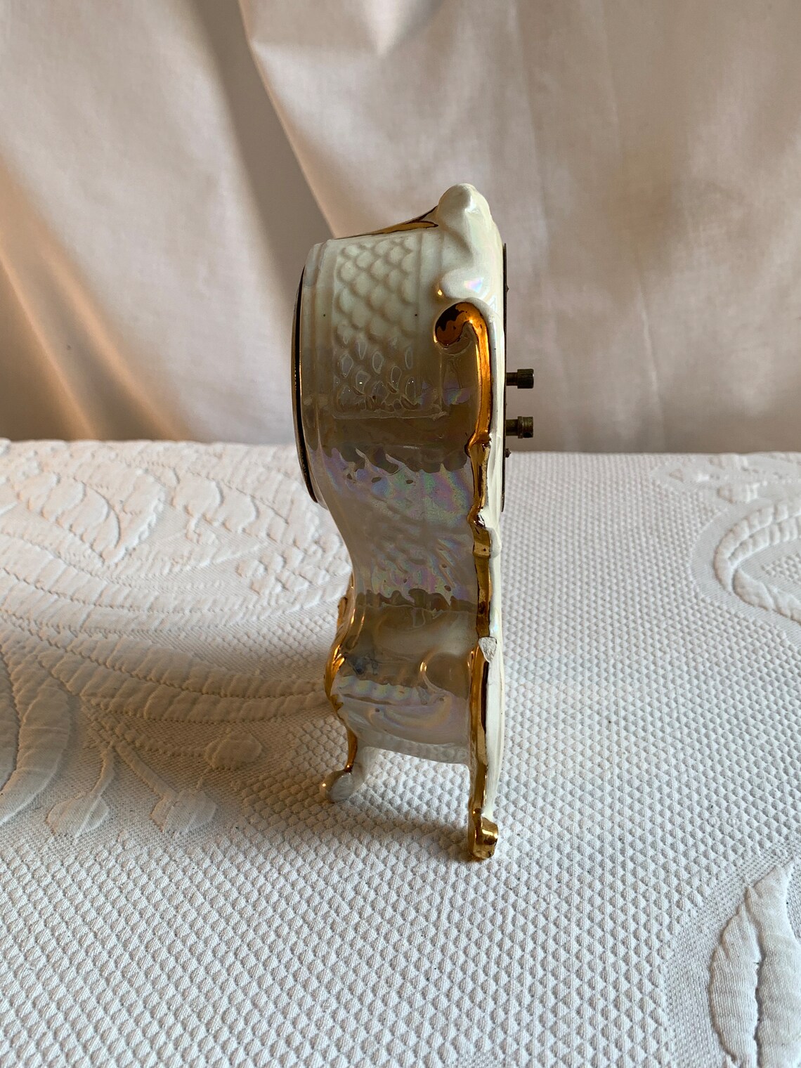 Vintage Narco Clock. Iridescent Ceramic Clock With Gold Gilt Painted ...