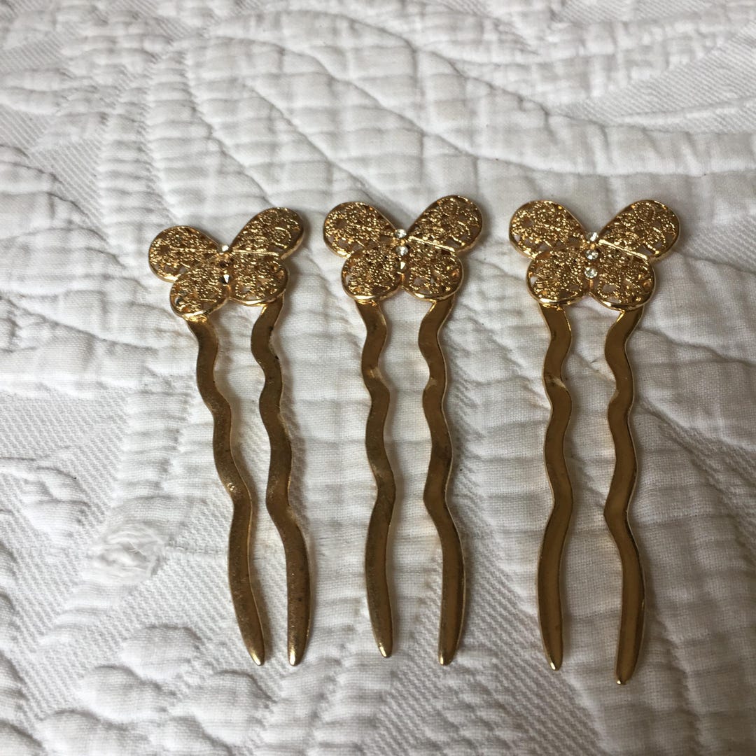 Vintage Gold Tone Butterfly Hair Pick With Wavy Sides on Picks. Hair ...