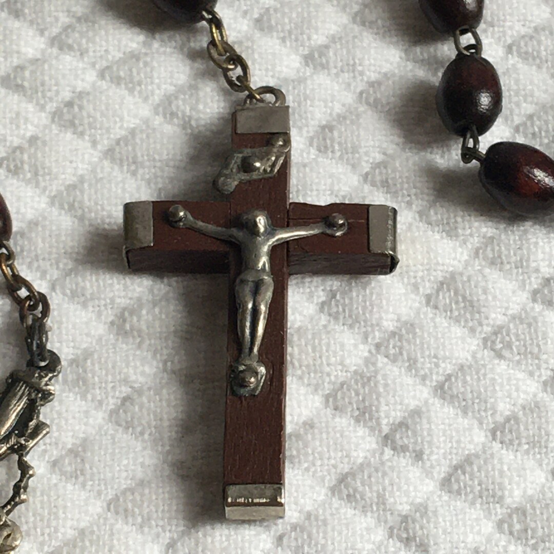Vintage 1960s Wood Crucifix With Metal Ends on Cross. Crucifix on ...