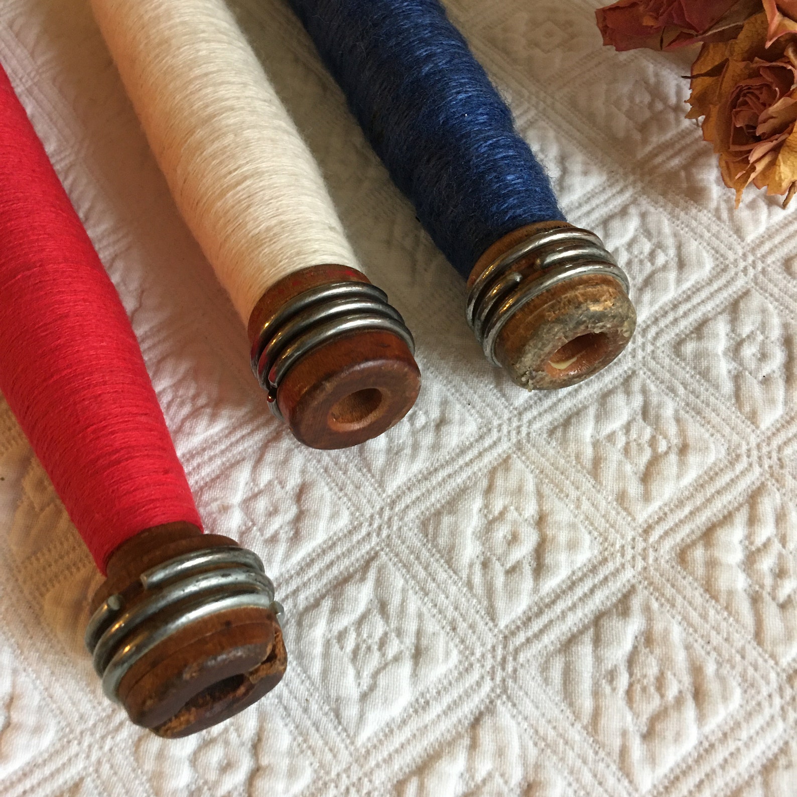 Vintage Antique Thread Spool Spindles in Red White and Blue. - Etsy