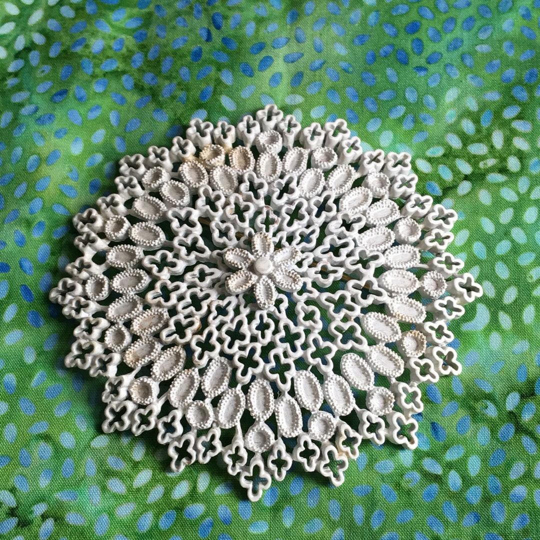 Vintage Monet White Enamel Metal Pin Brooch Represents Queen Anne's ...