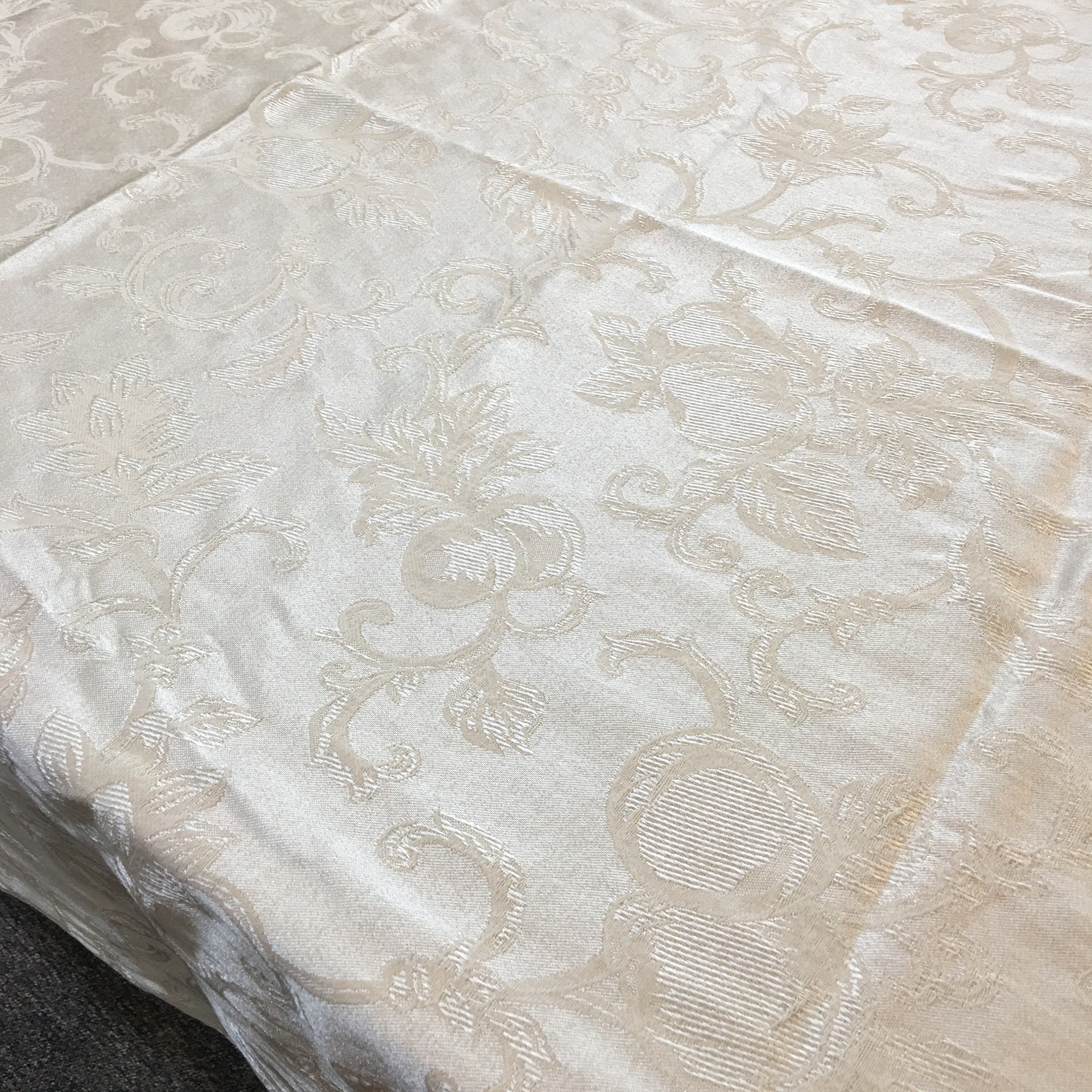 Vintage Creamy White Damask Rectangular Tablecloth 56 X - Etsy