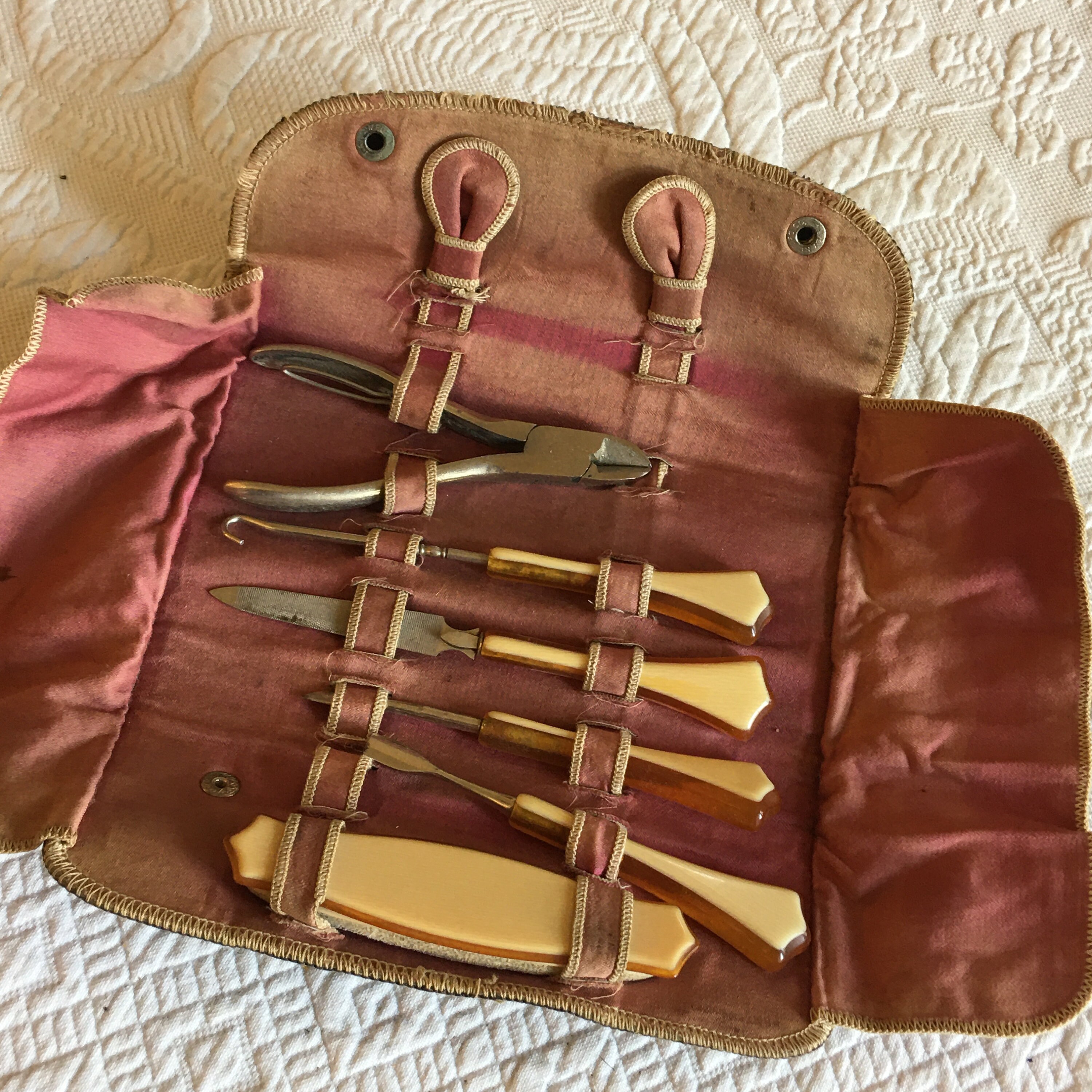 Vintage Celluloid Nail Care Kit in Fabric Snapping Case. Scissors Type ...