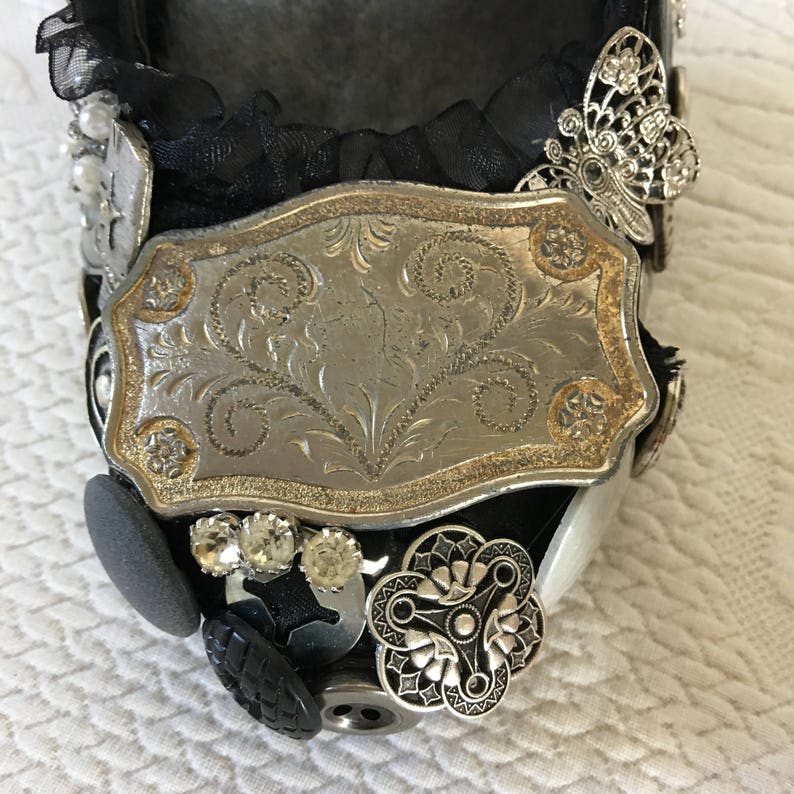 Handmade Button Shoe, Jewelry High Heel. Dresser Accent to Hold ...