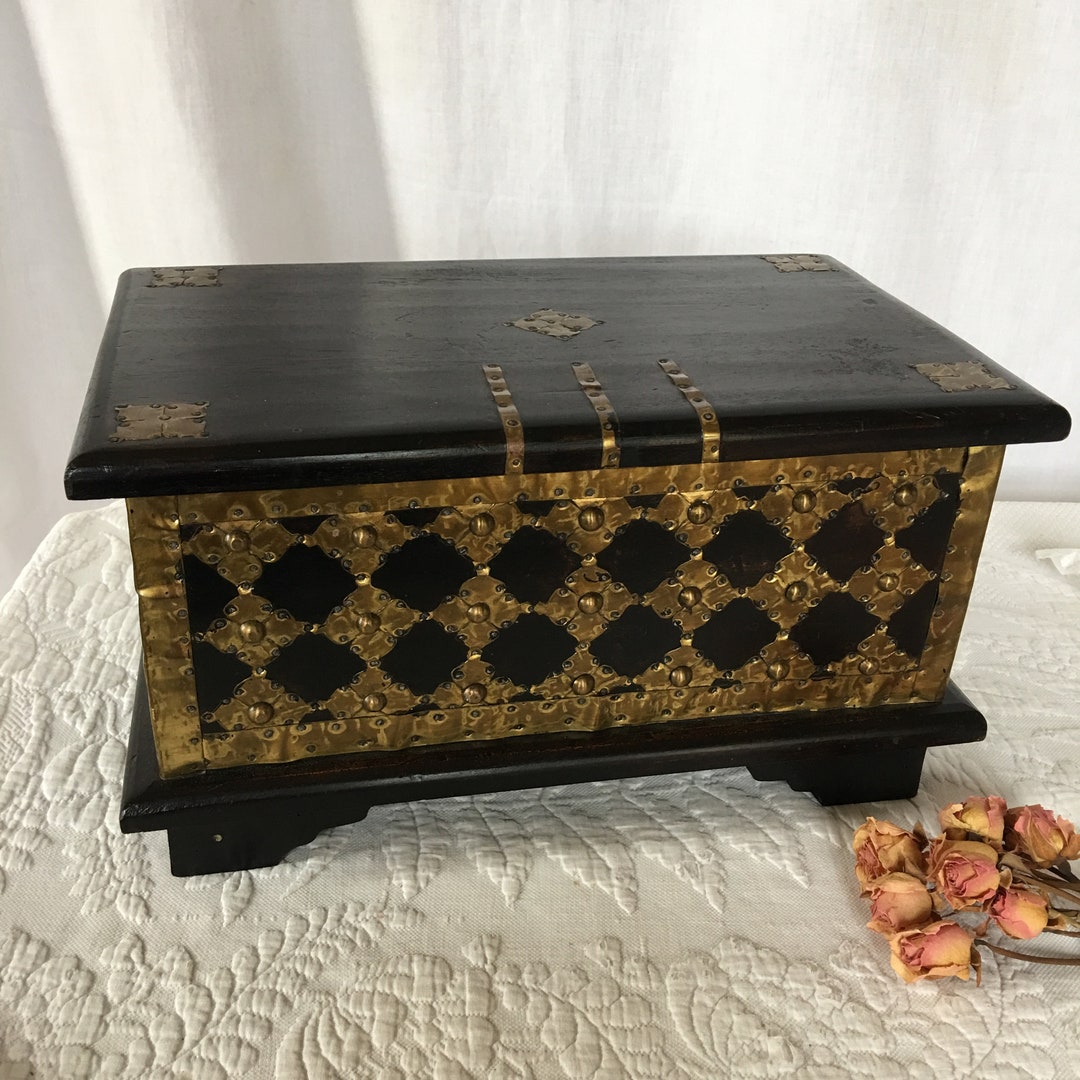 Vintage Wood & Brass Trunk Storage Box. Black Finished Box With ...