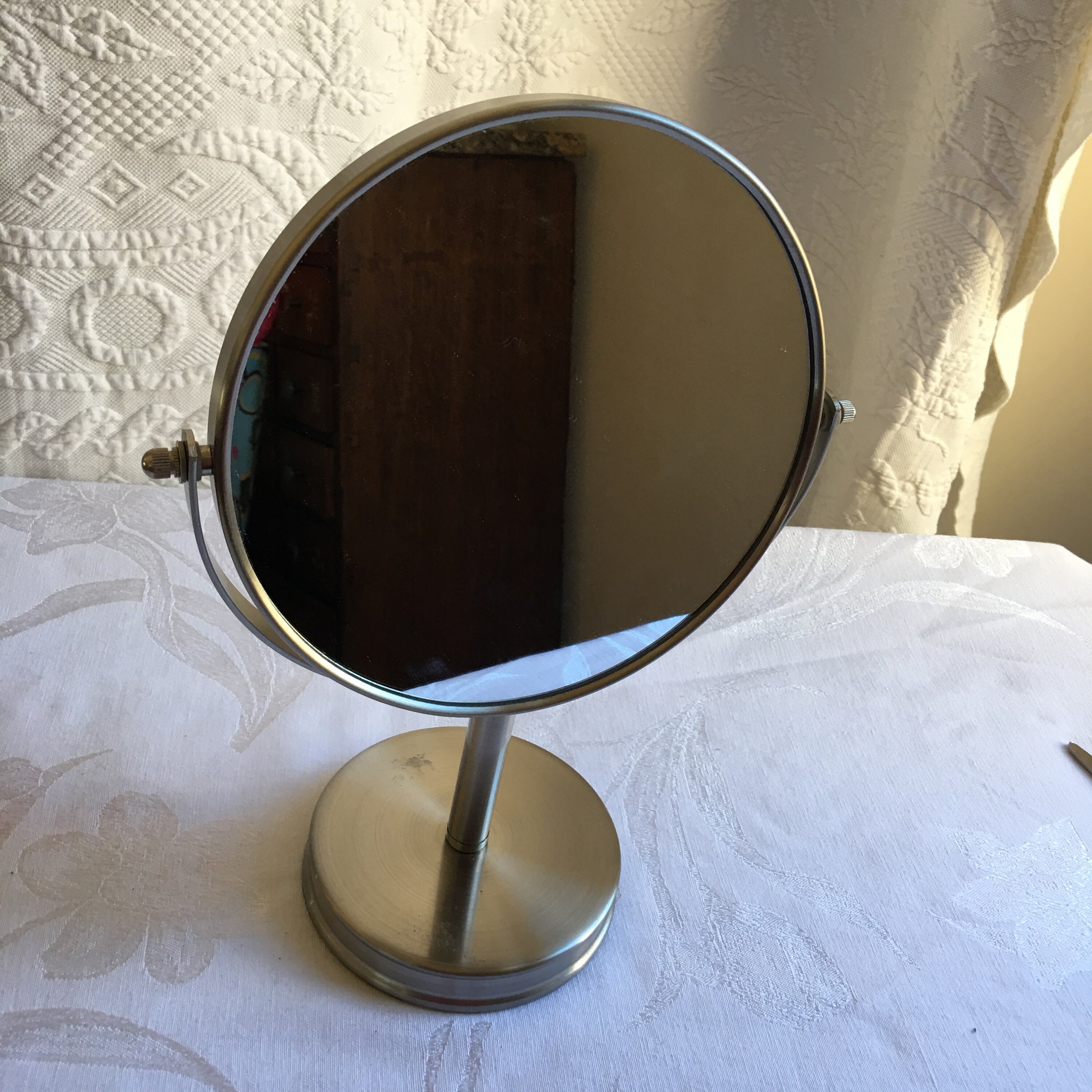 Tabletop Mirror With Magnifying Mirror and Regular Mirror on Two Sides ...
