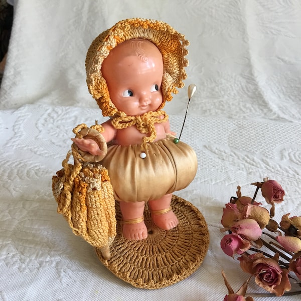Doll Pin Stand - Etsy