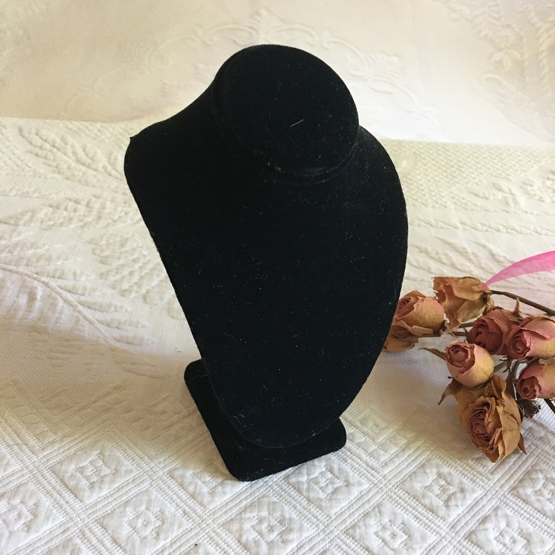 Small Display Bust Jewelry Display in Black Velvet. Necklace Display ...