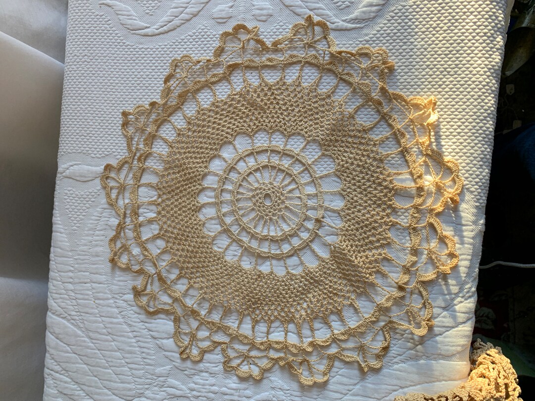 Vintage Crocheted Ecru Lace Doily. Round Scalloped Edge Doily. Use With ...