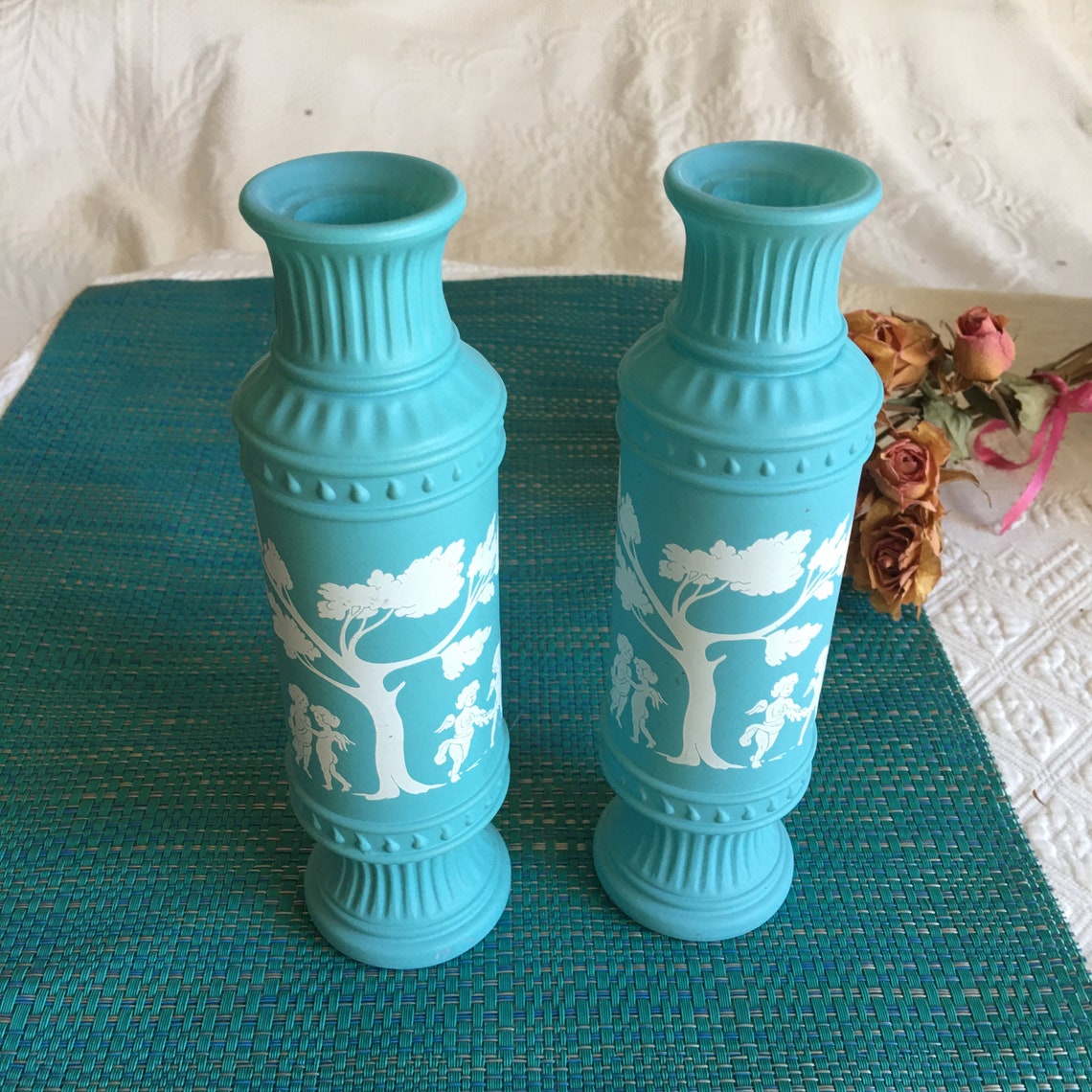 Vintage Avon Vase. Blue and White Cupids and Greek Ladies With Trees ...