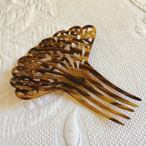 Vintage Mantilla Comb Tortoise Shell Hair Ornament. Oriental Fan Shaped ...