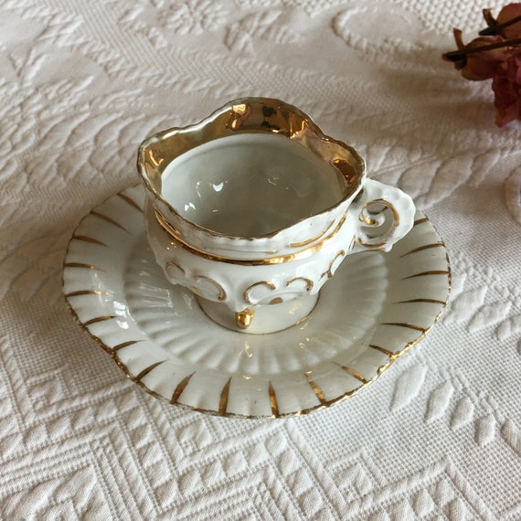 Fancy Tea Cups Set
