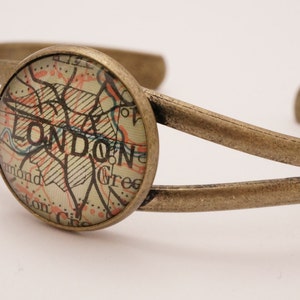 Map Bracelet Custom Vintage Maps. Anywhere in the World. Personalized ...