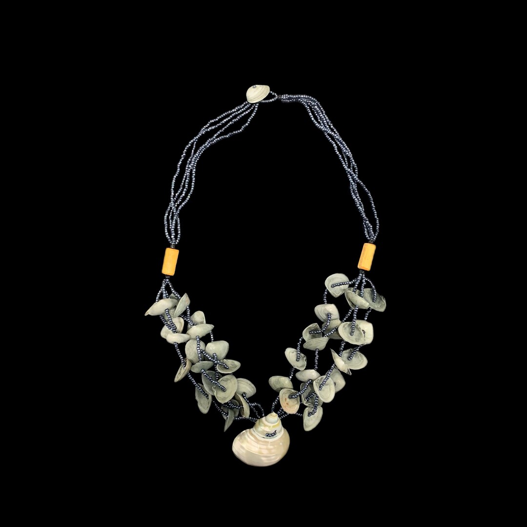 Artisan Made Vintage Trochus Mussel Shell Seed Bead Statement Necklace ...