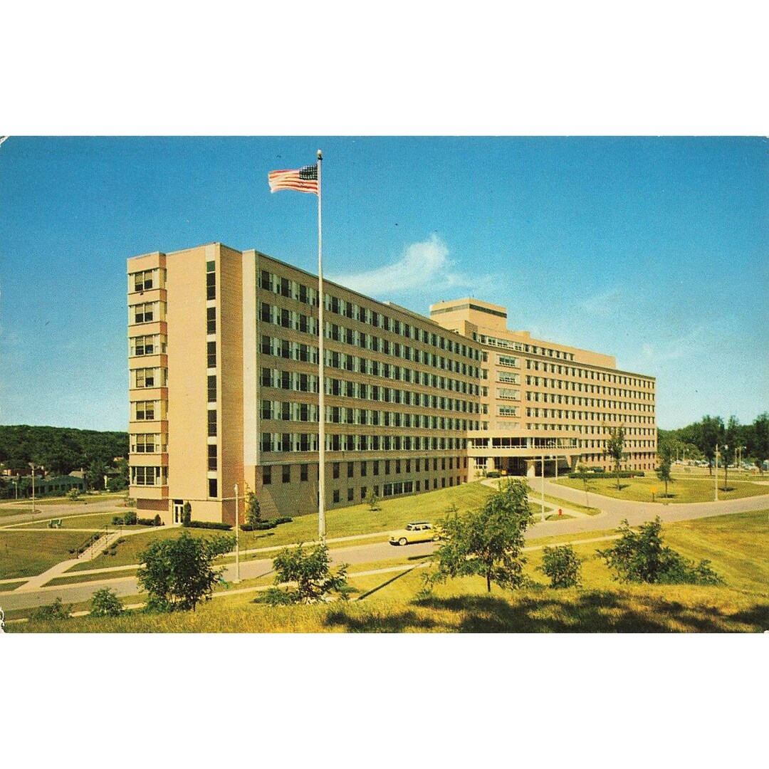 Postcard the New United States Veterans Administration Hospital ...