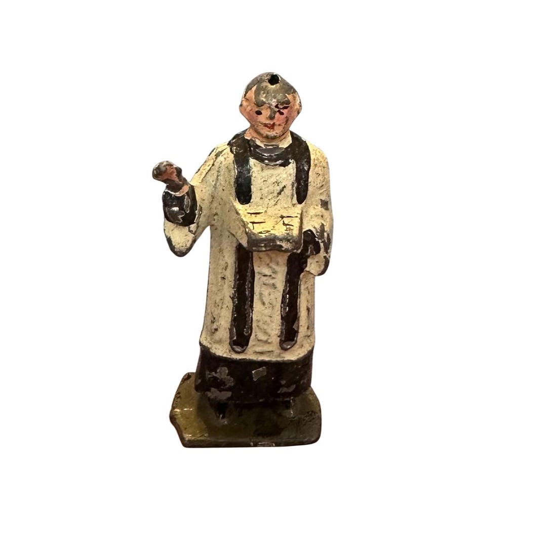 Vintage Britain's Lead Figure, Priest Holding Service, 1950s 2" Tall - Etsy