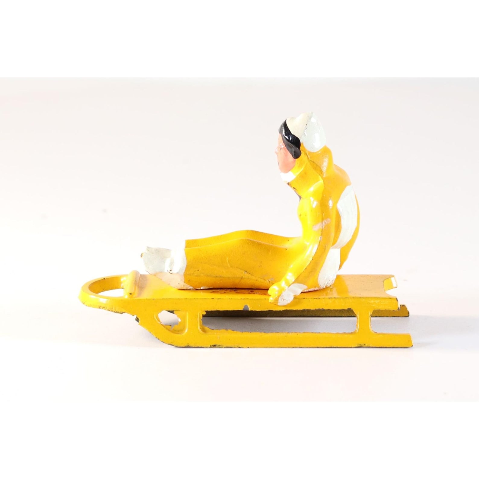 Britain Man Riding Sled Lead Figure 1950s Vintage Lead Toy 2" Tall - Etsy