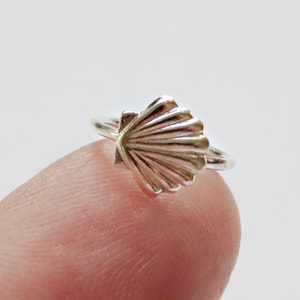Shell Cartilage Ring in Sterling Silver, Mermaid Helix Hoop, Tragus ...