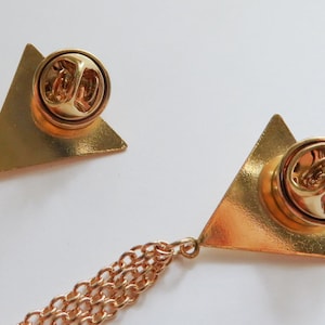 Triangle Collar Pins With Green Opal, Gold Lapel Pins, Sweater Pins ...