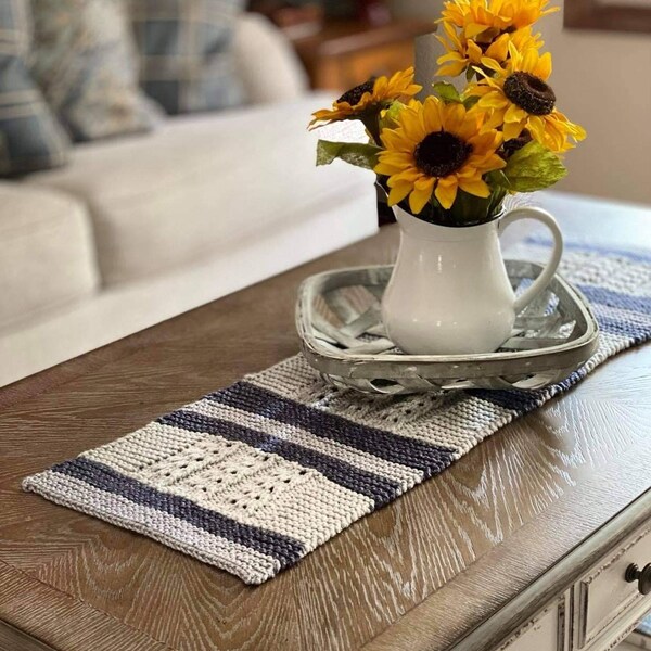 Spring Table Runner - Etsy