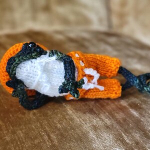 PDF KNITTING PATTERN, Frog Shorts, Froggy Beach Attire, Dress-up Frogs ...