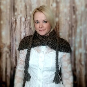 KNITTING PATTERN, Chunky Highlander Triangle Wrap, Sassenach Triangle ...