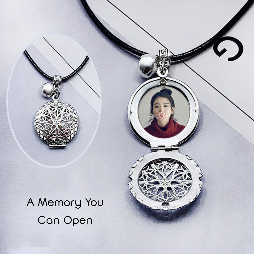 Personalized Photo Locket Necklace, Custom Picture Pendant, Hidden ...