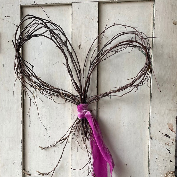 Grapevine Heart - Etsy