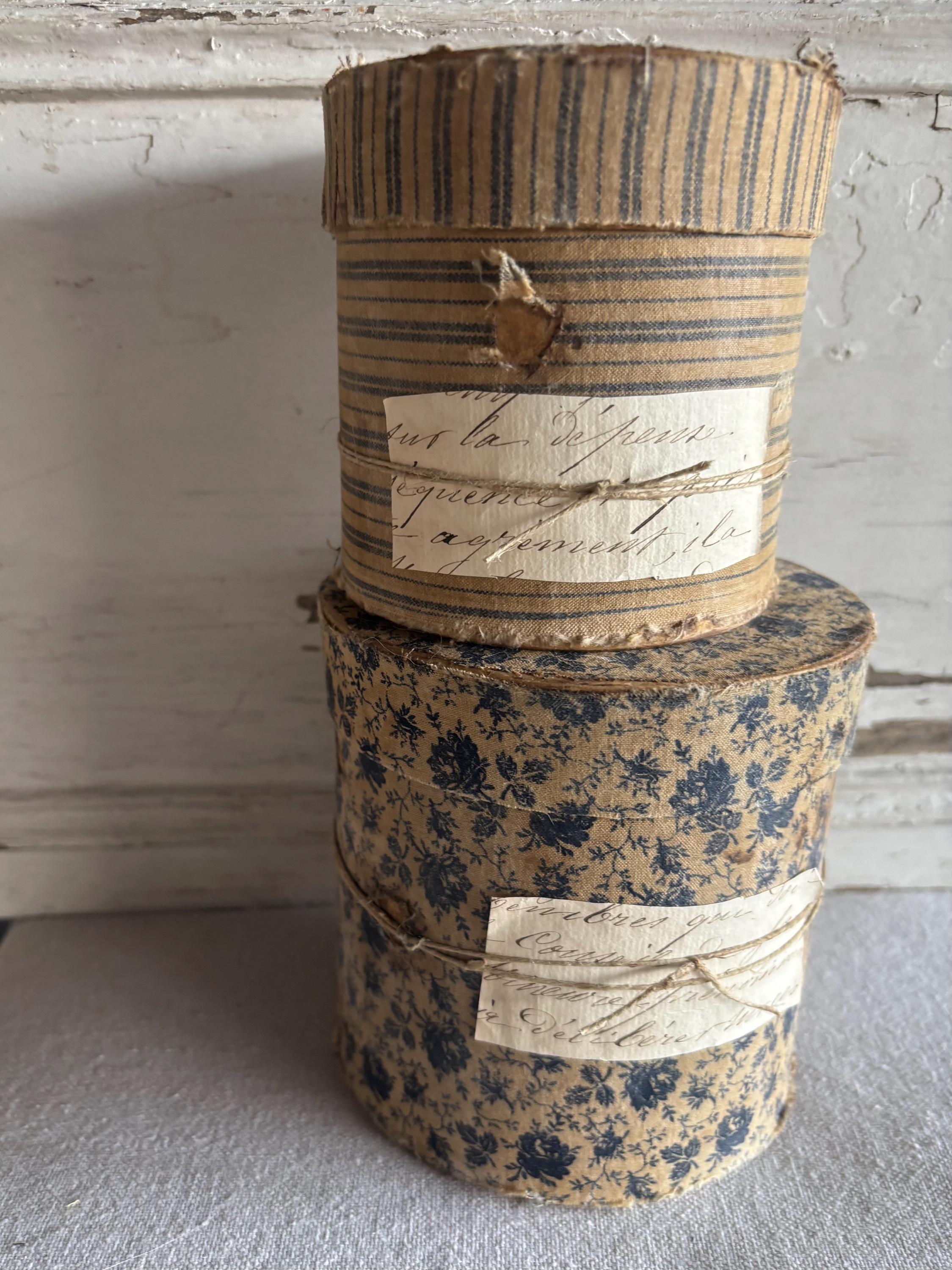 Primitive Grungy Distressed Fabric Covered Paper Mache Boxes ...