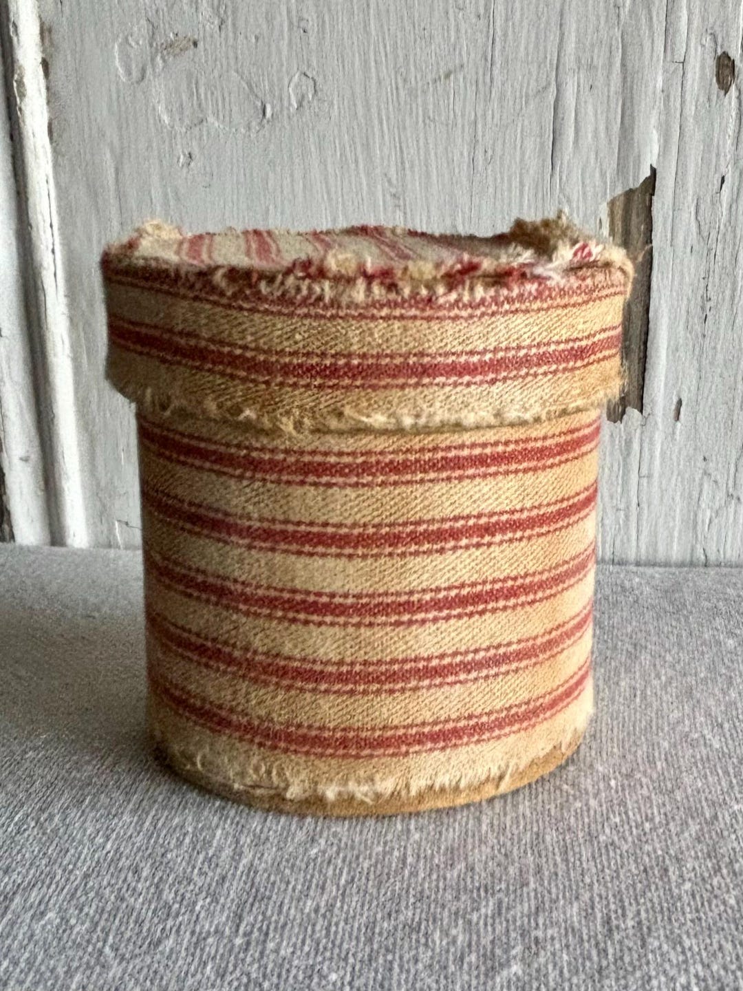 Primitive Grungy Distressed Fabric Covered Paper Mache Box,christmas ...