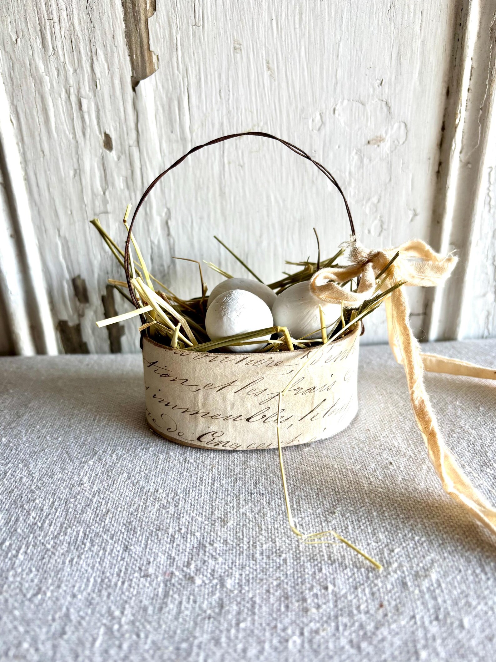 Primitive Grungy Easter Egg Basket in an Oval Paper Mache Box, Small ...
