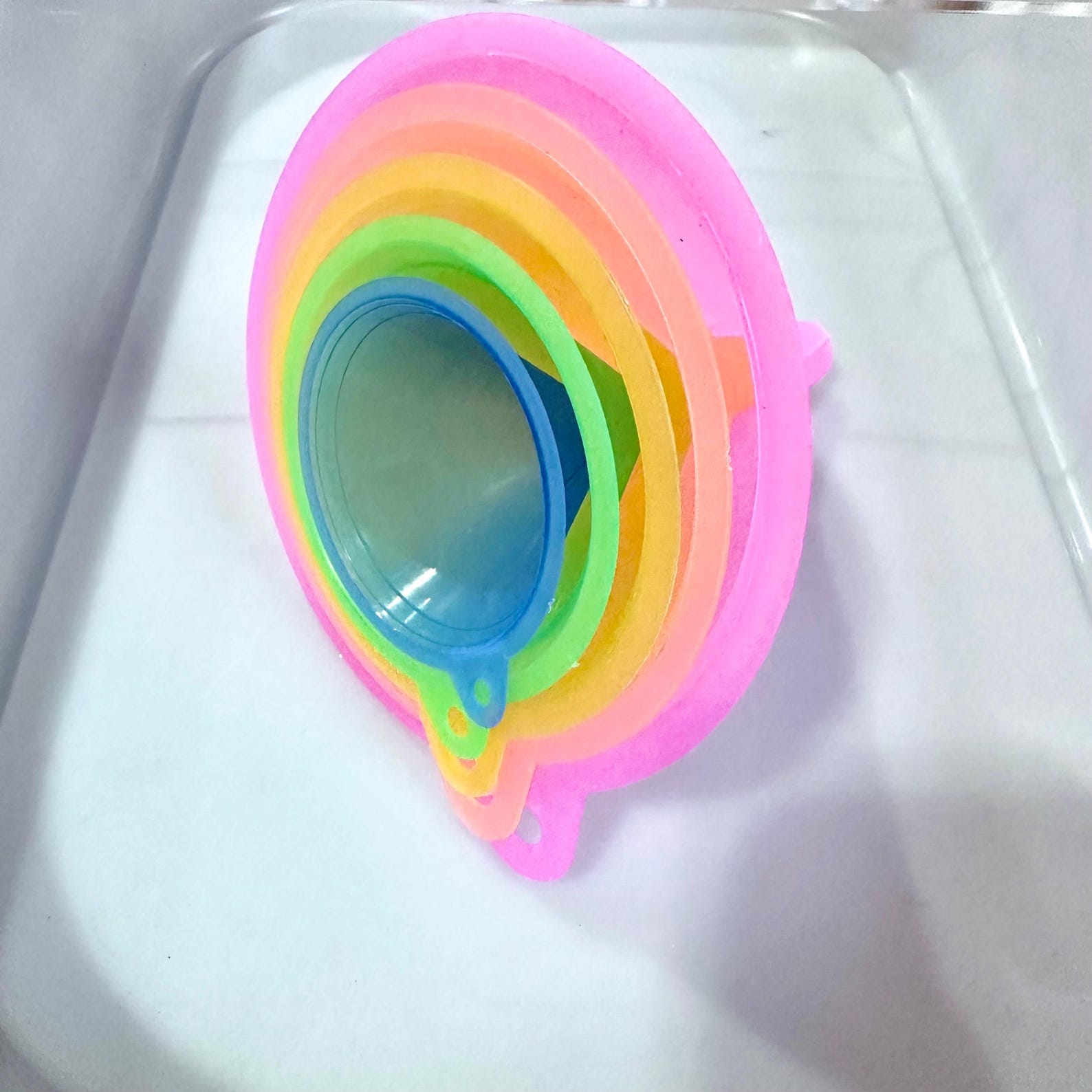 Flisat Funnel Play Insert | 4” Wide Sensory Bin Insert | Pour ...