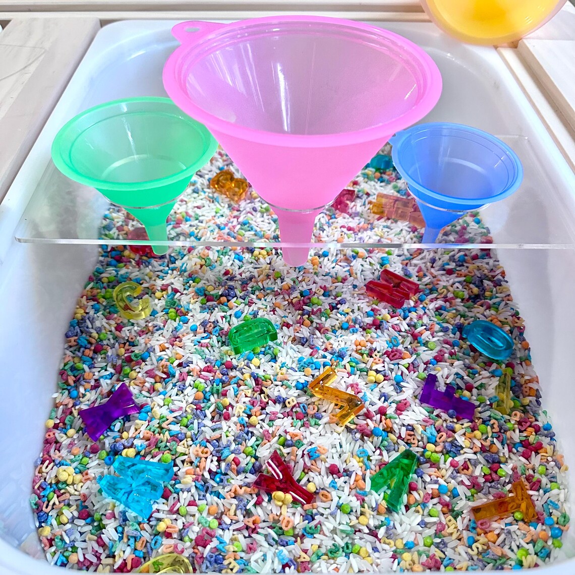 Flisat Funnel Play Insert | 4” Wide Sensory Bin Insert | Pour ...