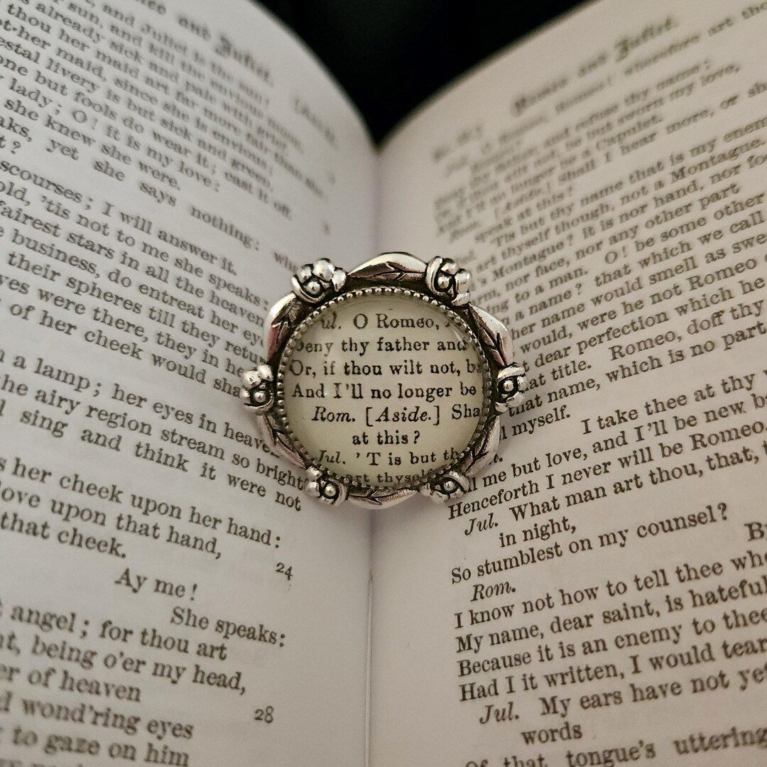 Shakespeare Romeo & Juliet Book Page Ring - Etsy