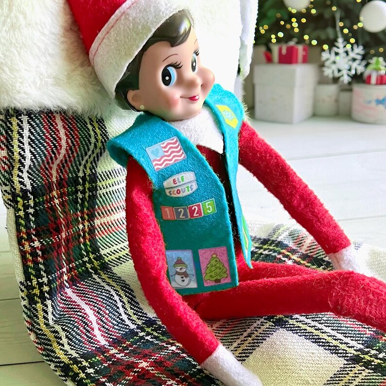 Elf Scout Daisy Vest: Girl Scout-inspired Daisy Vest With Patches for ...