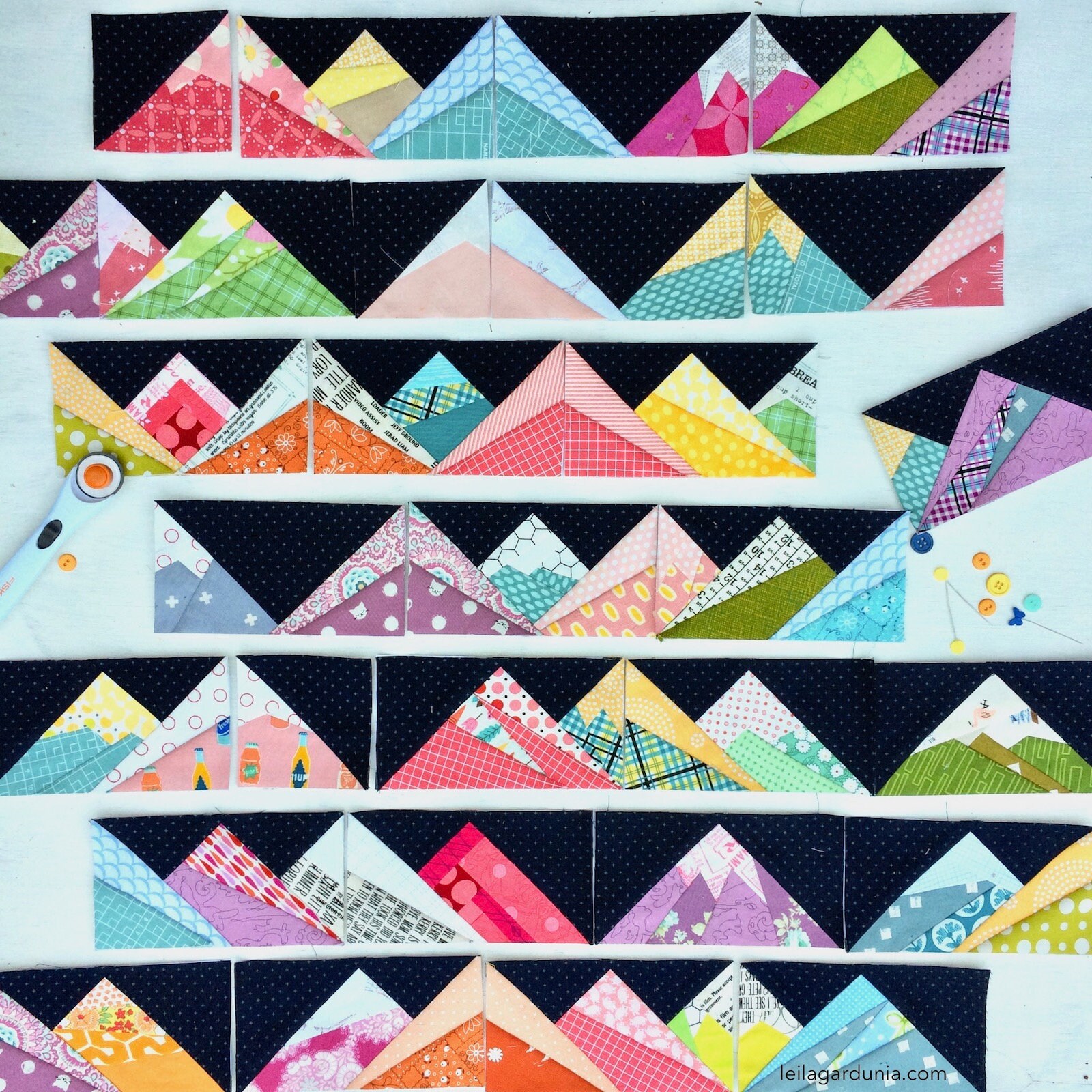 Mini Scrappy Mountain Ranges PDF Quilt Pattern | Etsy Canada