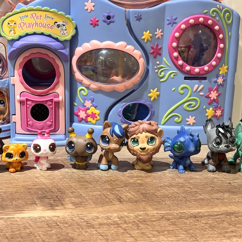 Littlest Pet Shop Custom Base - Etsy