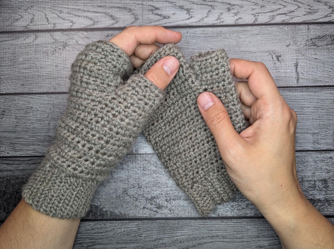 Everyday Fingerless Gloves Crochet Pattern PDF | Men's Crochet Glove ...