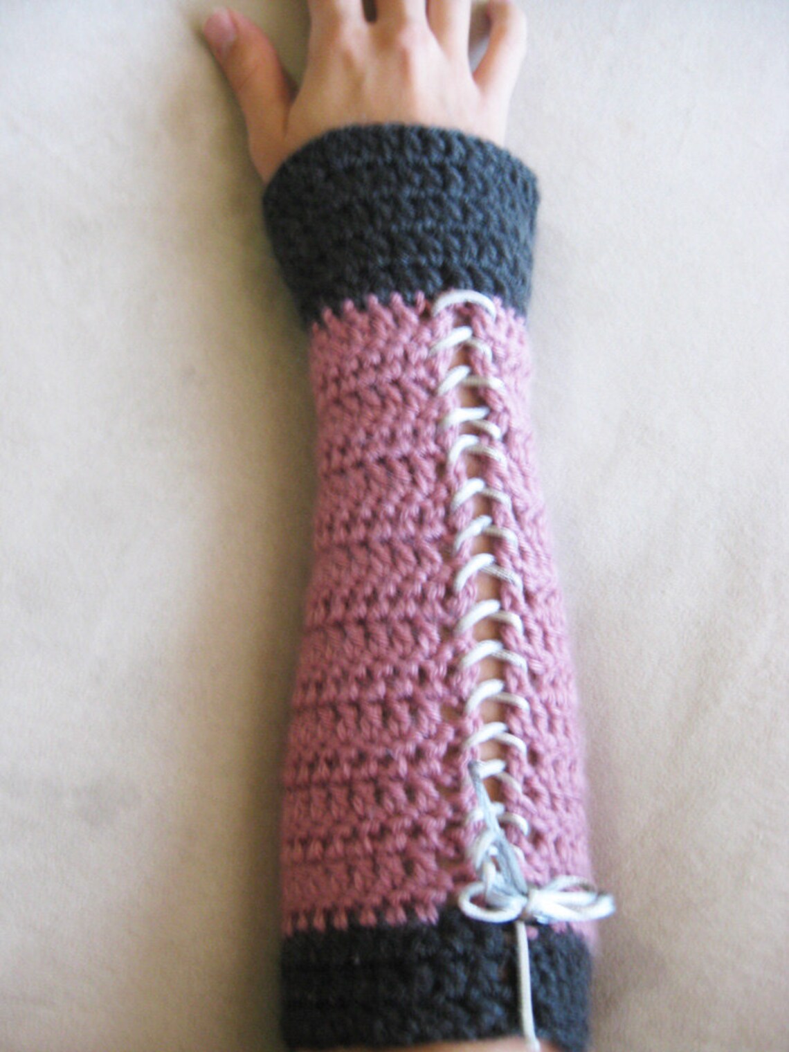 Crochet Pattern Lace-up Armwarmer Fingerless Gloves - Etsy