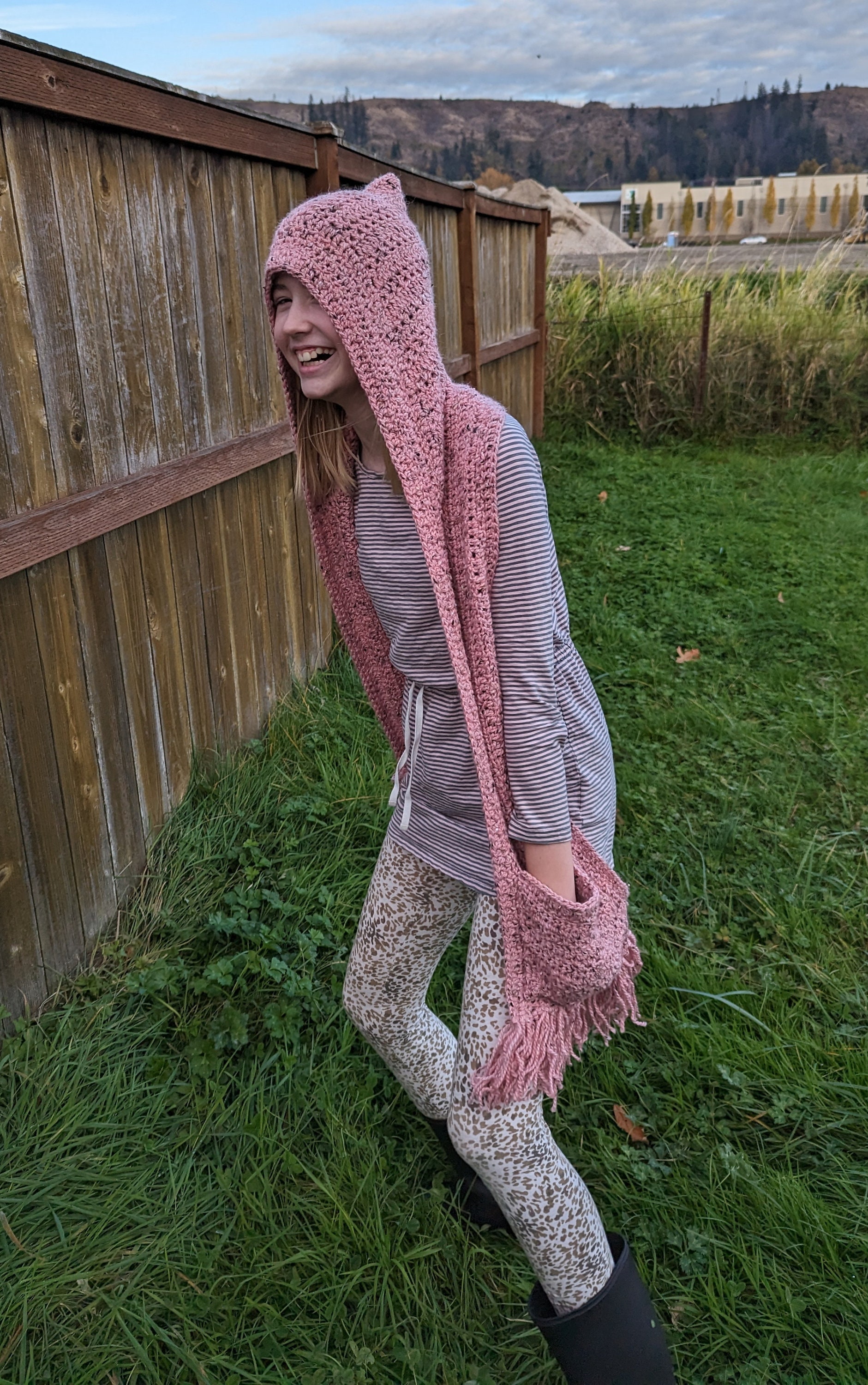 Hooded Scarf Crochet Pattern With Pockets - Etsy