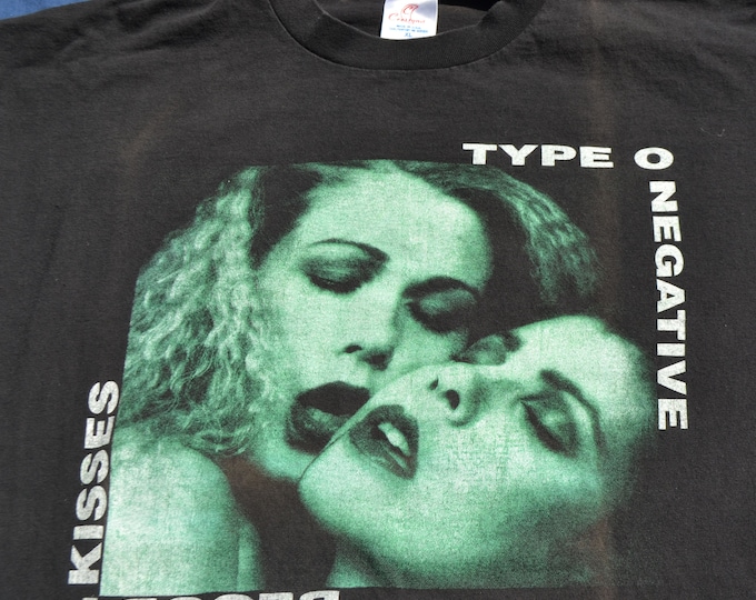 1993 Type O Negative Bloody Kisses Shirt Vintage T-shirt Size XL Tee Shirt 90's Megadeth ...