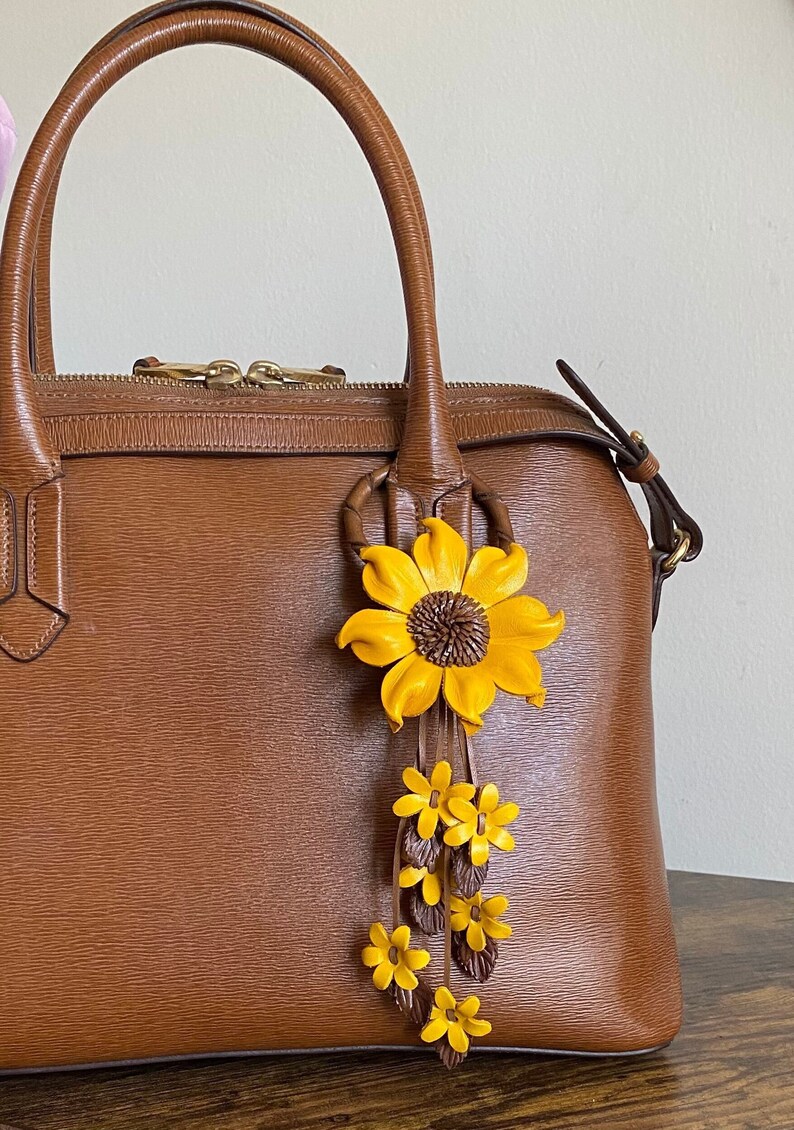 Alexis' Leather Purse Charm & Keychain - Etsy