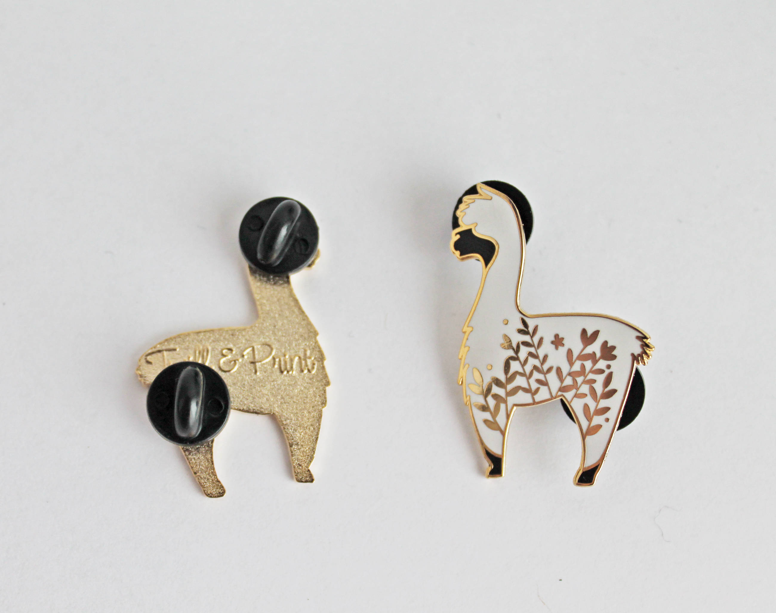 Little Alpaca Gold Plated Hard Enamel Pin Knitters Flair - Etsy Canada