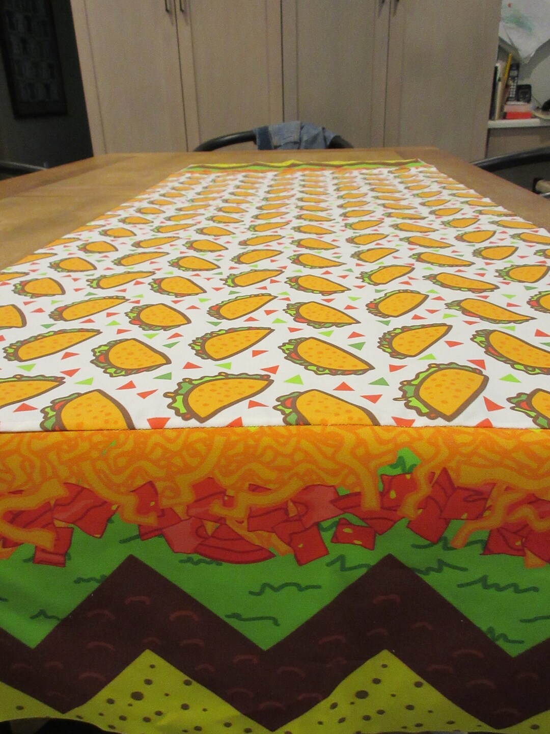 Taco Tuesday Table Runner, Taco Tuesday, Taco Dinner, Mexican Fiesta ...